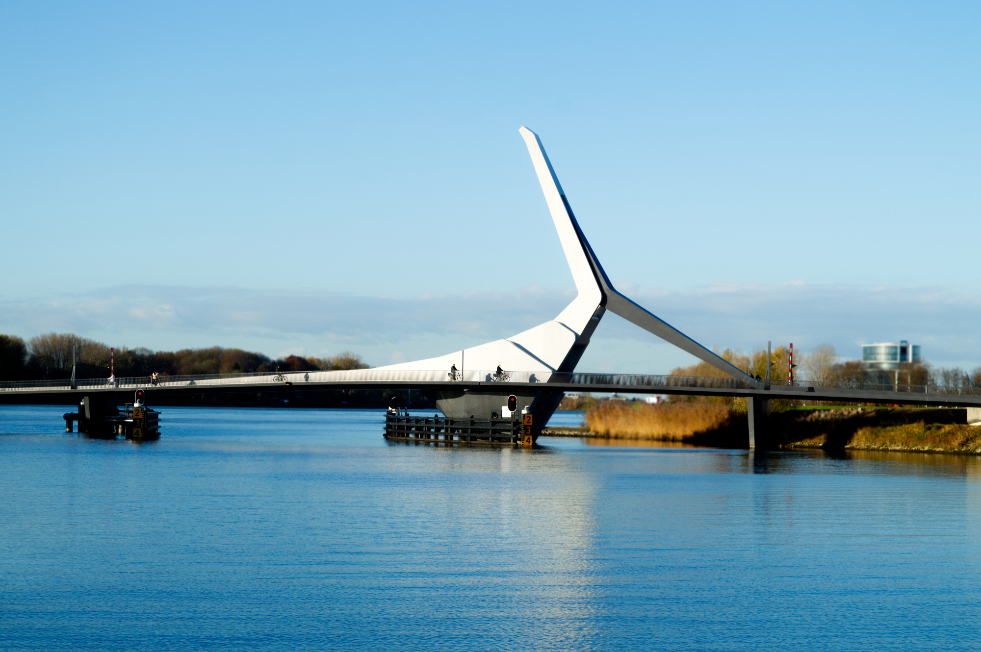 Prins Claus bridge wins Staalprijs 2023 – INNOVATIVE MATERIALS