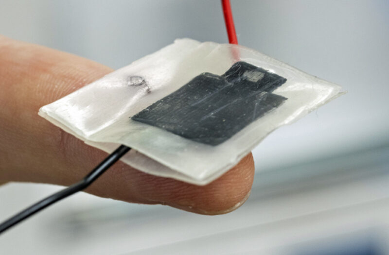 The Biodegradable Battery – INNOVATIVE MATERIALS
