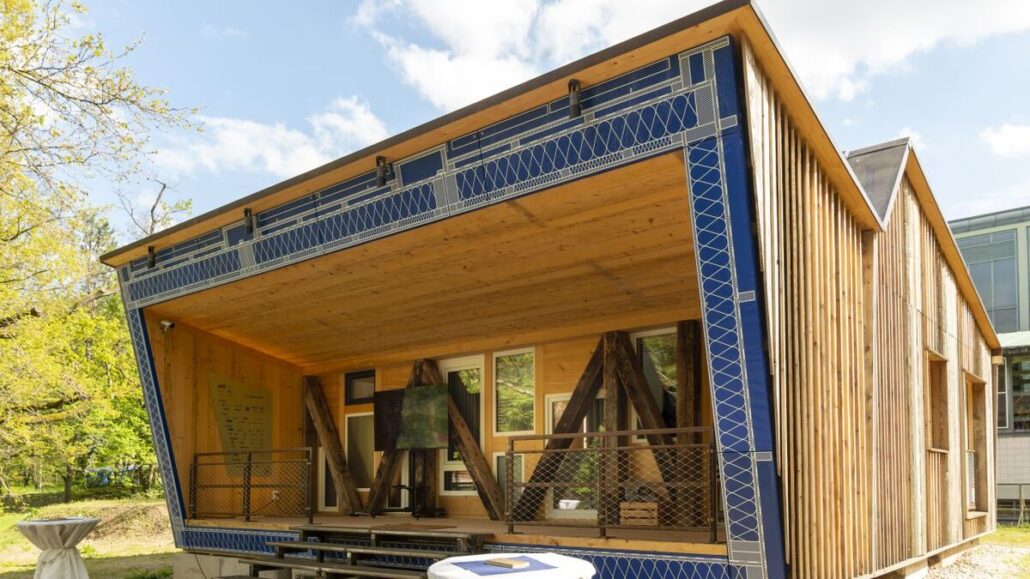Roofkit Opened Innovative Materials 6687